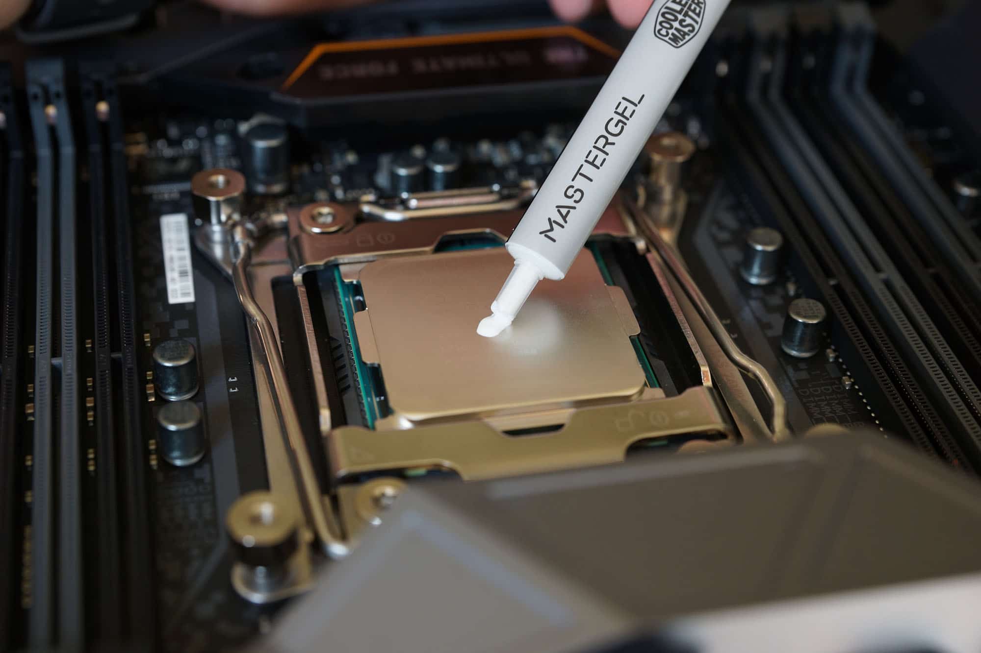 Dica do Dia: Como aplicar pasta térmica correctamente