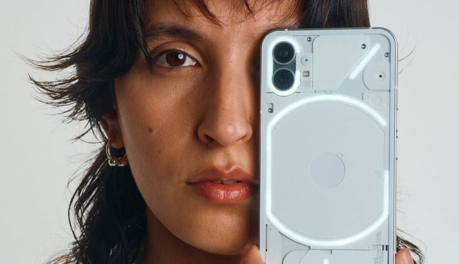 Nothing Phone (1): o “anti-smartphone” chega a Portugal este mês com ...